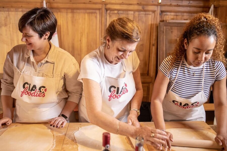 Florence: Pizza and Gelato Experience with Unlimited Wine - What Makes the Pizza and Gelato Workshop Special?