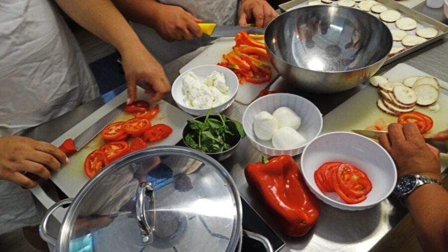 Florence: Tuscan Cooking Course with Dinner - Who Should Consider This Tour?