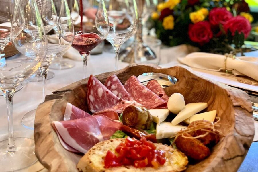 Florence: Tuscan Dinner, Wine Tasting with Private Transfer - The Views and Atmosphere
