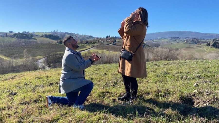 Florence: Tuscany Vespa Wine Tour with Lunch & Wine Tastings - Key Points