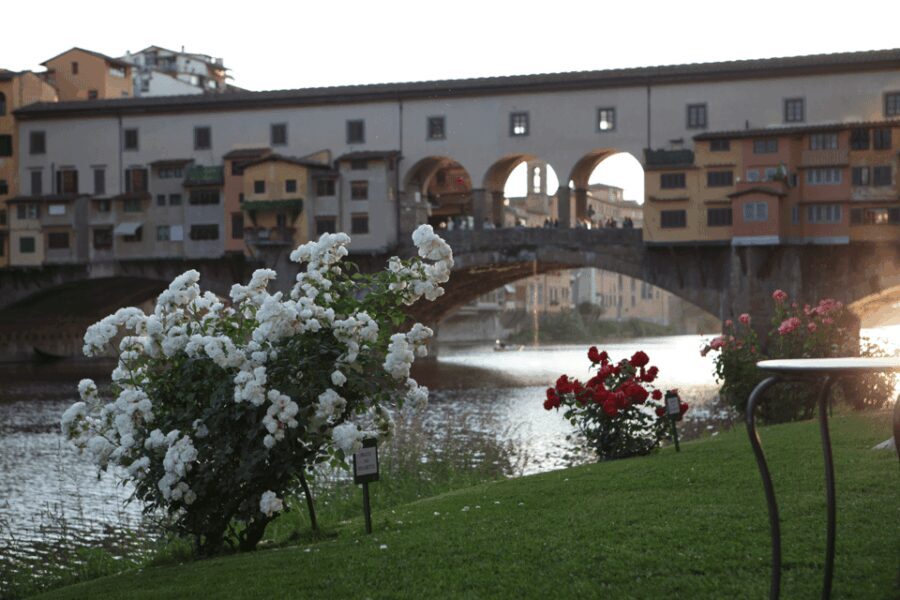 Florence Uffizi Gallery & Medici Vasari Corridor Guided Tour - Practical Details & What to Expect