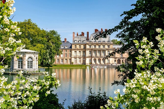 Fontainebleau Castle & Barbizon Half-Day Trip from Paris - Key Points