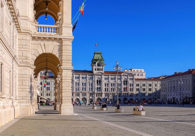 Food and Wine tasting experience in Trieste traditional farmhouse Osmiza - Discover the Charm of Trieste’s Osmizas: A Food and Wine Tasting Tour