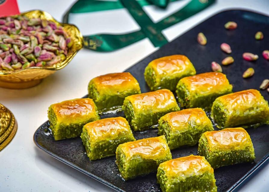 Food Tour: Aperitivo In Mykonos Town - The Sum Up