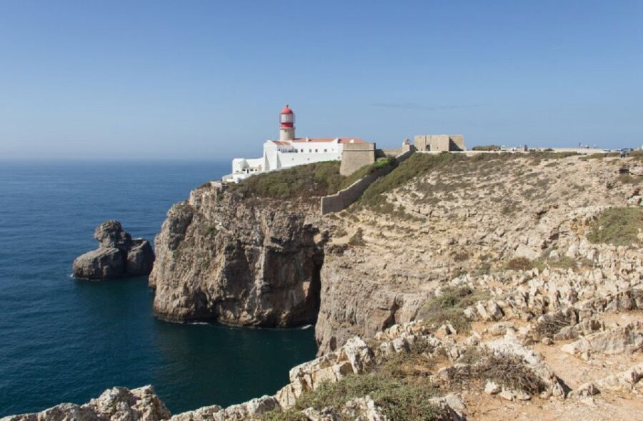 From Albufeira: Half-Day Lagos & Sagres Highlights Tour - Guide Quality and Group Size