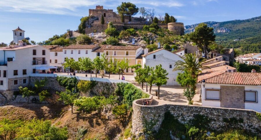 From Alicante/Benidorm: Guadalest and Algar Waterfalls Tour - Guadalest: The Historic Mountain Village