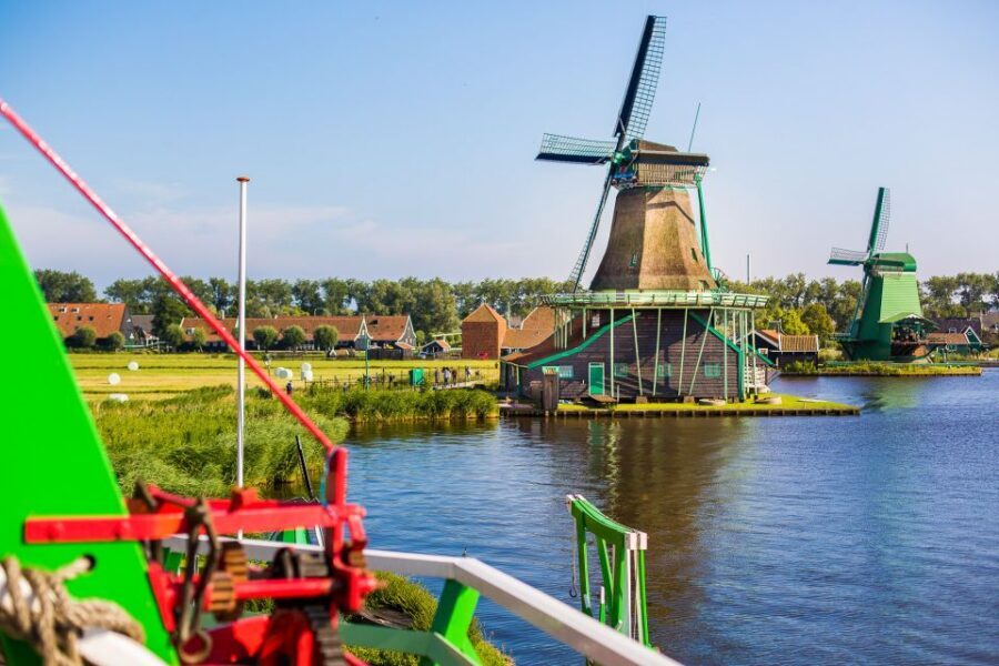 From Amsterdam: Keukenhof and Dutch Countryside Tour - Who Will Love This Tour?