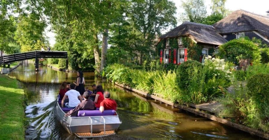From Amsterdam: Private Tour to Giethoorn - FAQ