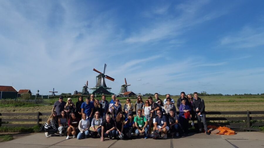 From Amsterdam: Windmills of Zaanse Schans Tour in Spanish - What You Can Expect on the Tour