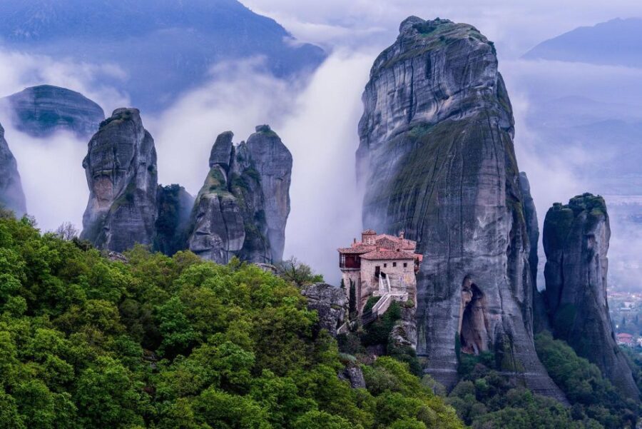 From Athens: 2 Days Meteora, Thermopylae & Delphi Tour - The Advantages of Flexible Tours