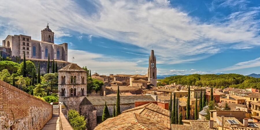 From Barcelona: Girona, Figueres, Dalí Museum, and Cadaqués - The Guides: Knowledge Meets Charm