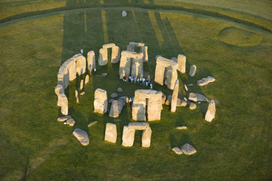 From Brighton: Stonehenge and Bath Full-Day Trip - A Detailed Breakdown of the Itinerary