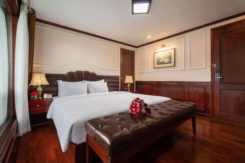 From Cat Ba : 2-3 Days Lan Ha Bay 5 Star Cruise with Balcony - Key Points