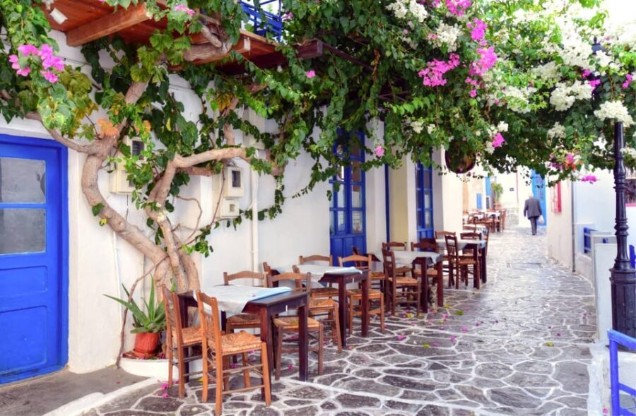 From Crete: Milos Island Day Tour and Cruise from Rethymno - Milos Arrival: First Impressions and the Guided Tour