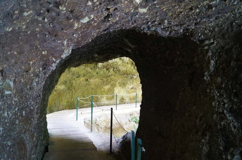 From Funchal: Wet your hair in the amazing Moinhos Levada - The itinerary in detail
