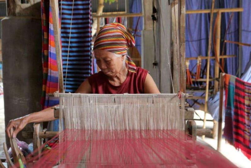 From Hanoi: Full-Day Mai Chau Group or Private Tour - Key Points