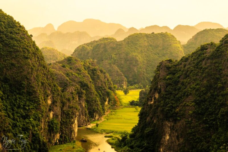 From Hanoi: Hoa Lu, Hang Mua Hike, Tam Coc Boat, and Lunch - Introduction