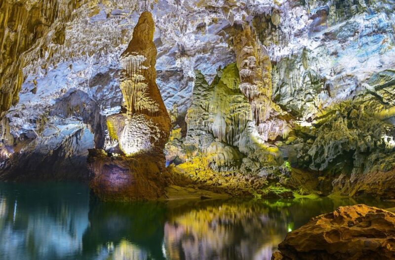From Hue: Private Guided Tour to Phong Nha Cave with Lunch - Key Points