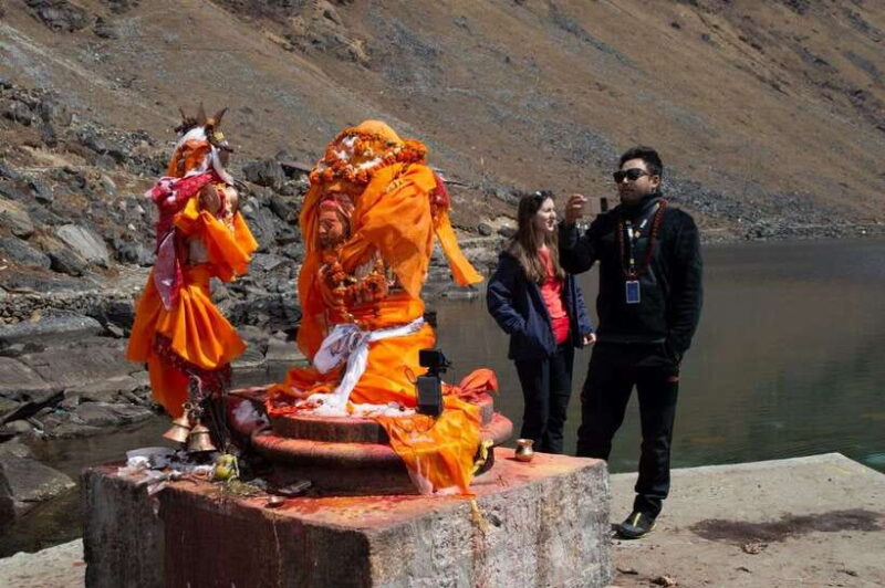From Kathmandu: Helicopter Tour to Langtang- Gosaikunda - Key Points