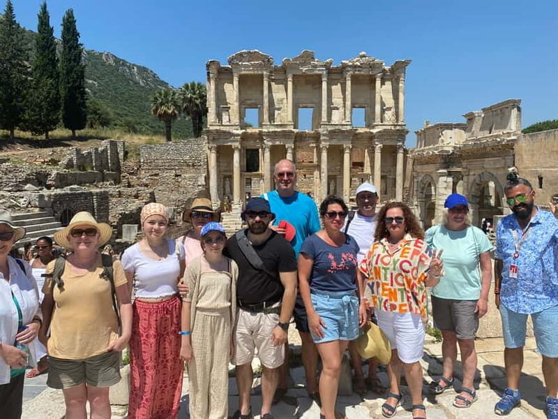 From Kusadasi: Ephesus Highlights Tour for Cruise Customers - Exploring Ephesus: A Walk Through Ancient Grandeur
