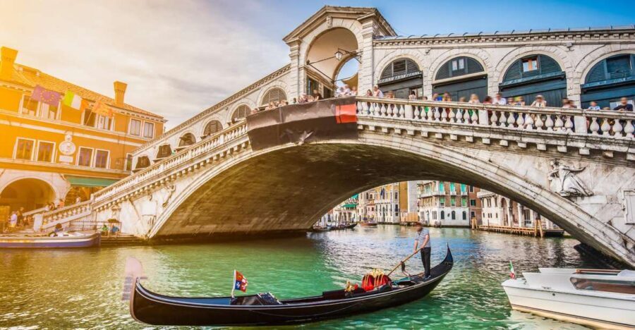 From Lake Garda: Full-Day Guided Group Tour of Venice - The Itinerary Breakdown