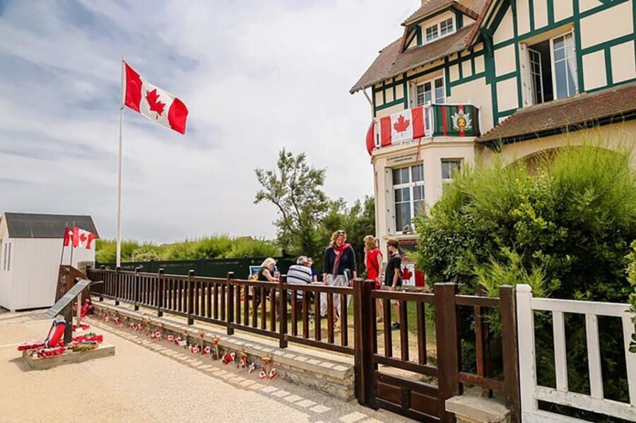 From Le Havre: D-Day Normandy and Canadian Experience Tour - Deep Dive into the Itinerary