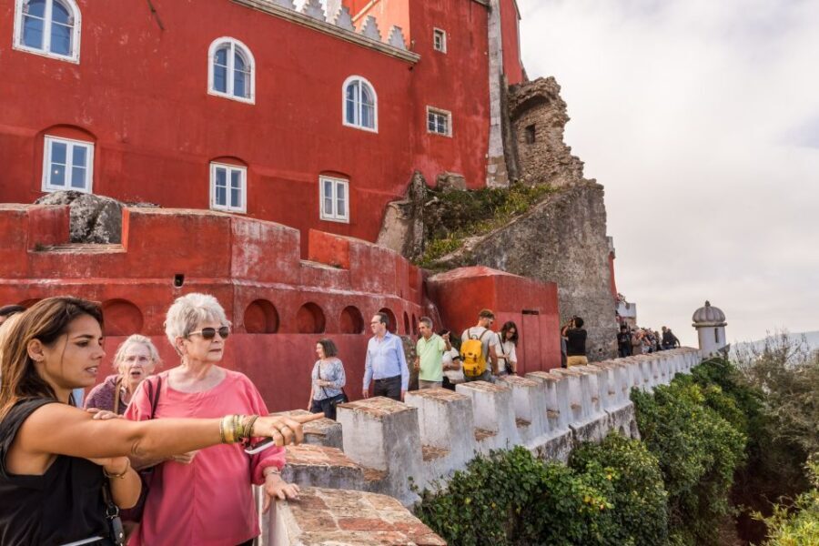 From Lisbon: Best of Sintra and Cascais Guided Day Tour - Analyzing the Value & Practicalities