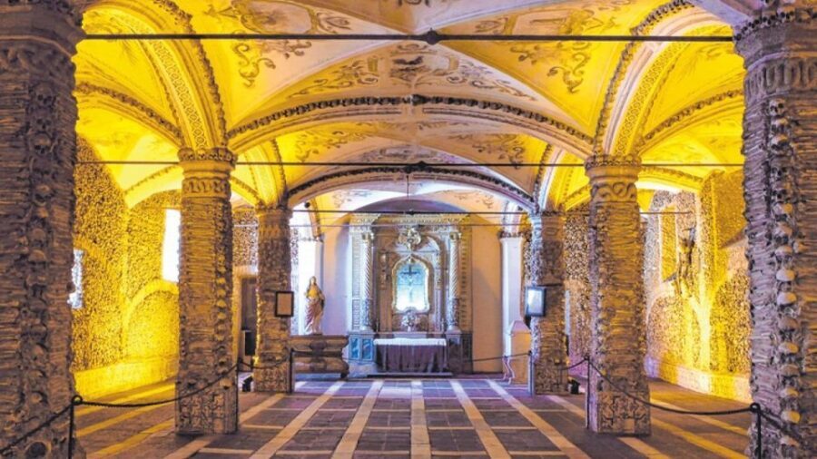 From Lisbon: Évora and Monsaraz Day Tour with Wine Tasting - Who Will Love This Tour?