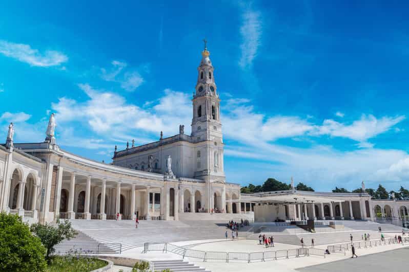 From Lisbon: Fátima, Nazaré, Óbidos Private Tour premium car - Final Thoughts