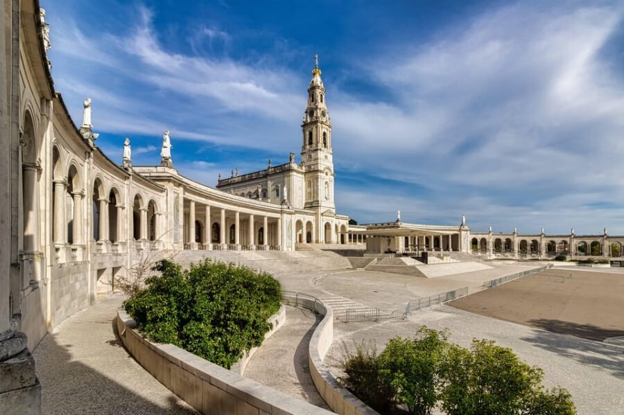 From Lisbon: Private Fátima, Nazaré & Óbidos Day Trip - Who Would Appreciate This Tour?