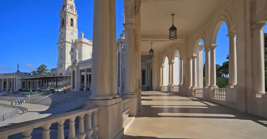 From Lisbon: Sanctuary of Fátima & the Little Shepherds Town - The Itinerary and What to Expect
