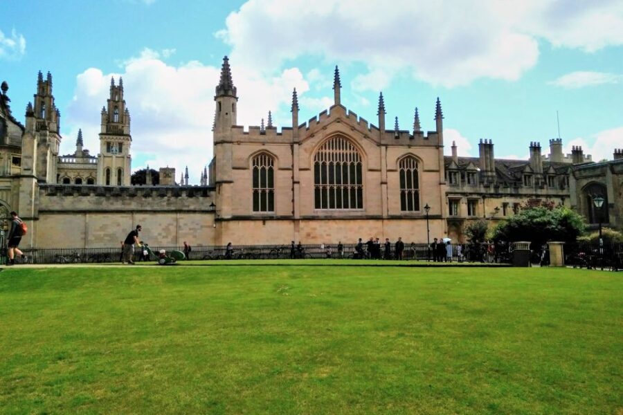 From London: Day Trip to Downton Abbey, Oxford and Bampton - Summing Up: Is This Tour Right for You?