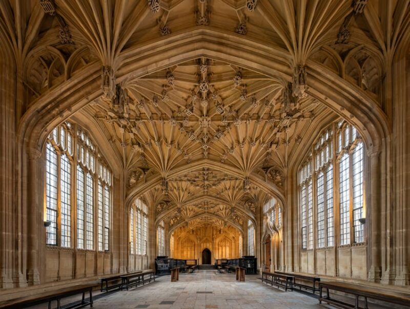 From London: Oxford by Rail & Harry Potter Insights Tour - The Journey from London to Oxford