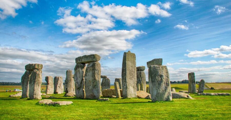 From London: Private Skip-the-Line Stonehenge Tour - The Itinerary: What to Expect