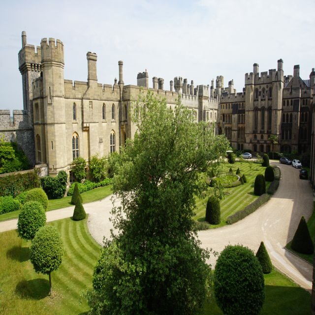 From London: Skip-the-line Windsor Castle Private Car Trip - Windsor Castle: An Architectural Marvel