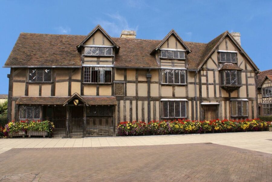 From London: Warwick Castle, Stratford & Oxford Day Tour - What’s Included and What’s Not