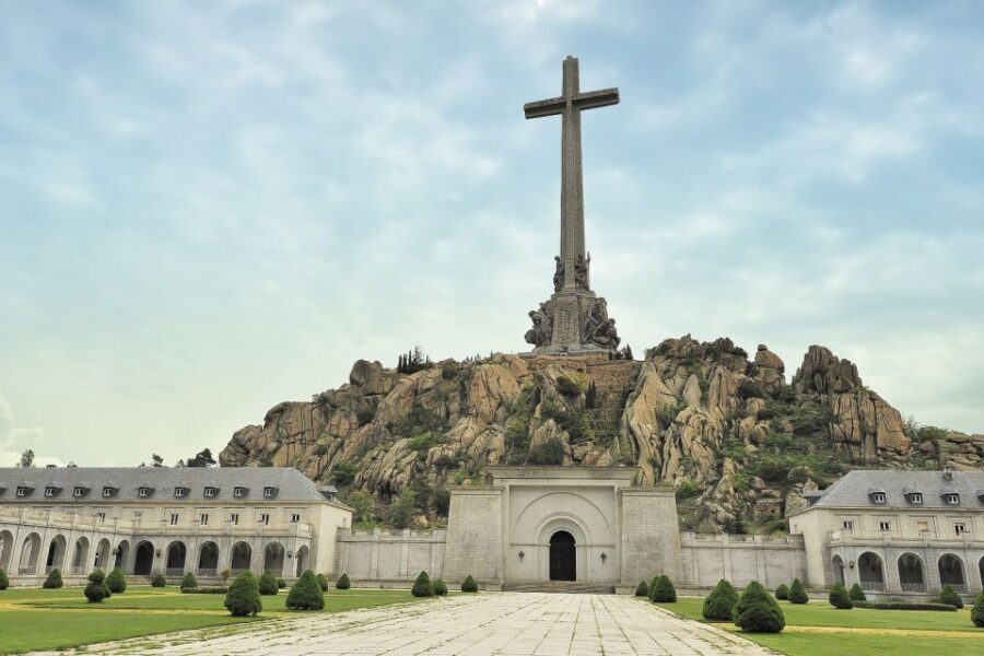 From Madrid: Escorial Monastery & Valley of the Fallen Trip - Exploring the Sites: An In-Depth Look