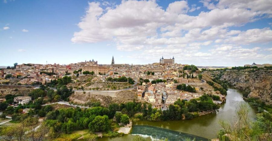 From Madrid: Toledo and Segovia Guided Day Trip - Practical Considerations and Tips