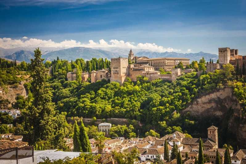 From Malaga: Day Trip to Alhambra by Bus with Entry Tickets - Who This Tour Is Best For
