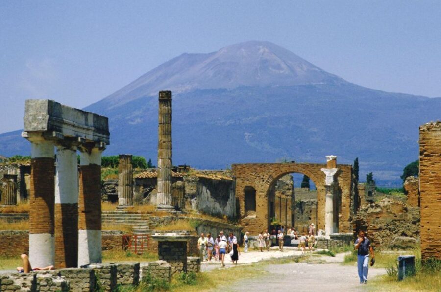 From Naples: Mt. Vesuvius VIP tour/Small group - Who Will Love This Tour?