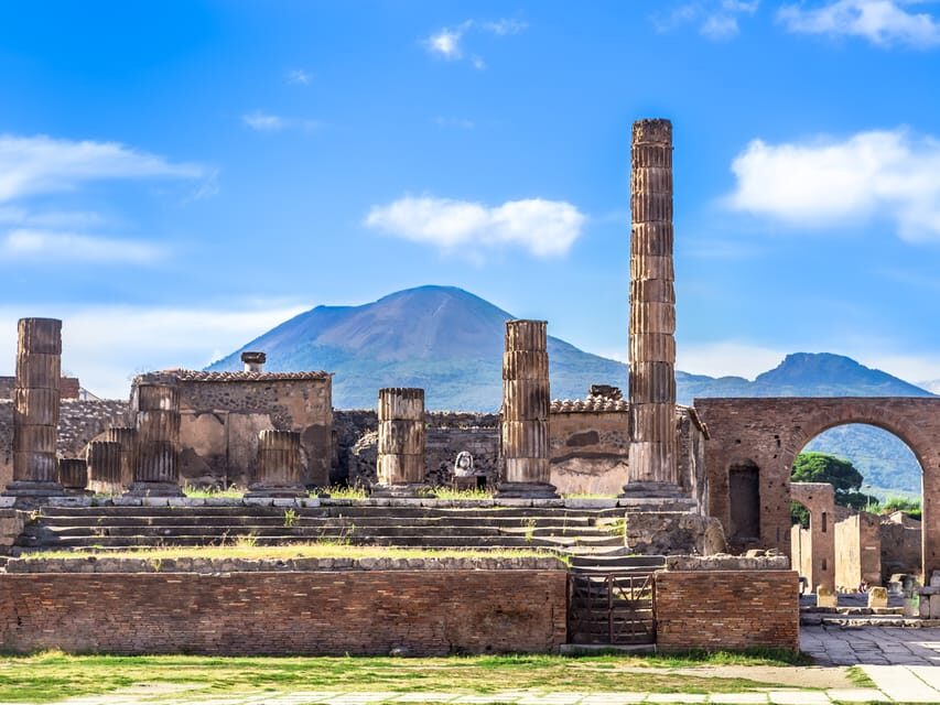 From Naples Port: Pompeii+ Amalfi Tour - The Experience We Loved (and Noticed)