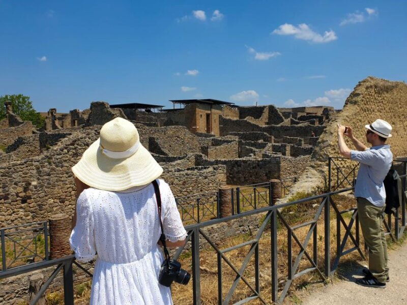 From Naples to Pompeii and Vesuvius - Key Points