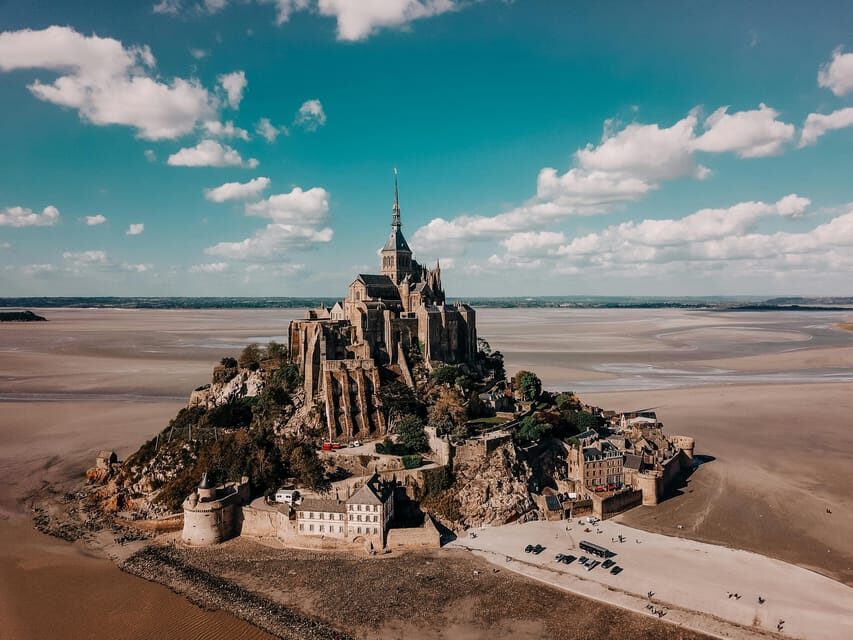 From Paris: Mont Saint Michel Private Day Tour - Arriving at Mont Saint-Michel: What to Expect