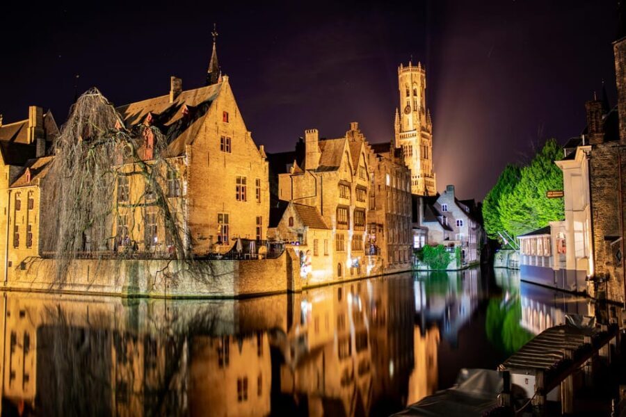 From Paris: Private Small Group Day Trip to Bruges - Exploring Bruges: A Walk Through Time