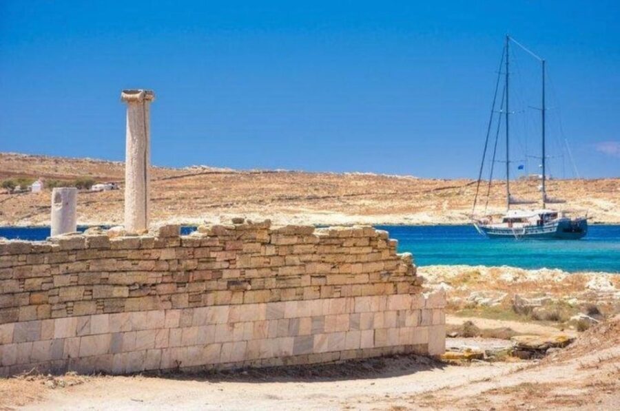 From Paros: Paros Island Bus Tour and Boat Trip to Antiparos - Authentic Insights from Reviews