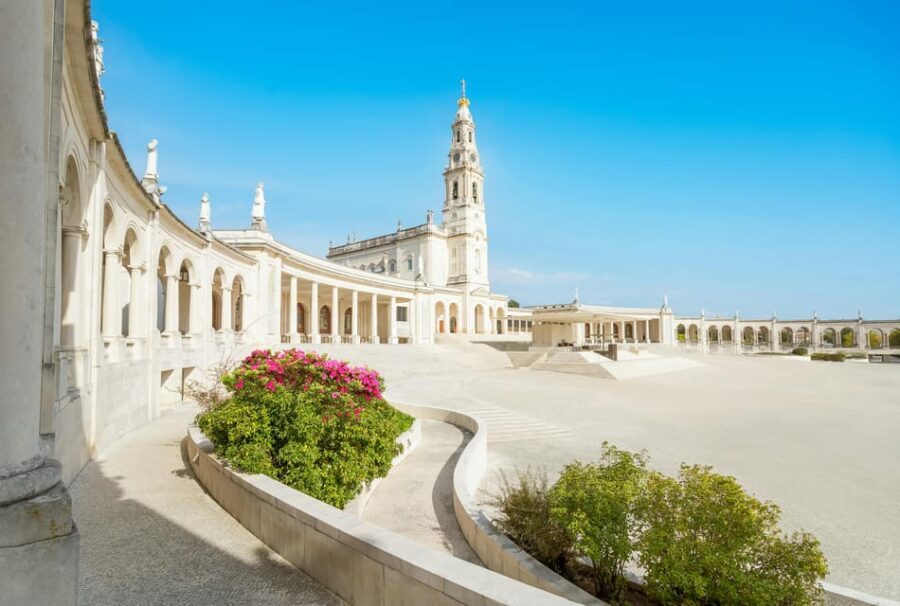 From Porto: Fátima and Coimbra Tour - Detailed Breakdown of the Itinerary