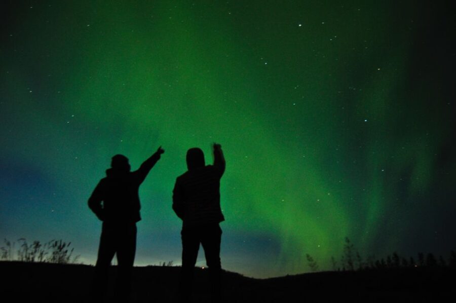 From Reykjavík: Northern Lights Tour with Hot Cocoa & Photos - The Itinerary and Stops in Detail