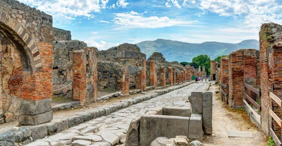From Rome: Pompeii, Positano and Amalfi Full-Day Tour - Transportation and Comfort