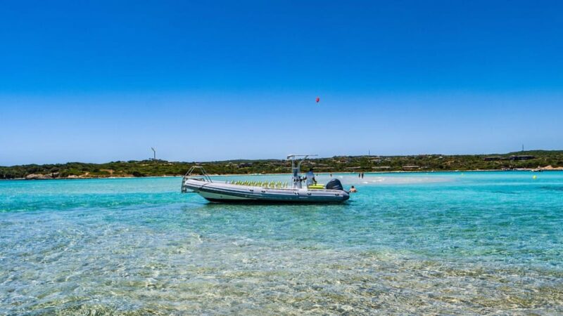 From Santa Teresa Gallura: dinghy tour to Corsica - From Santa Teresa Gallura: Dinghy Tour to Corsica