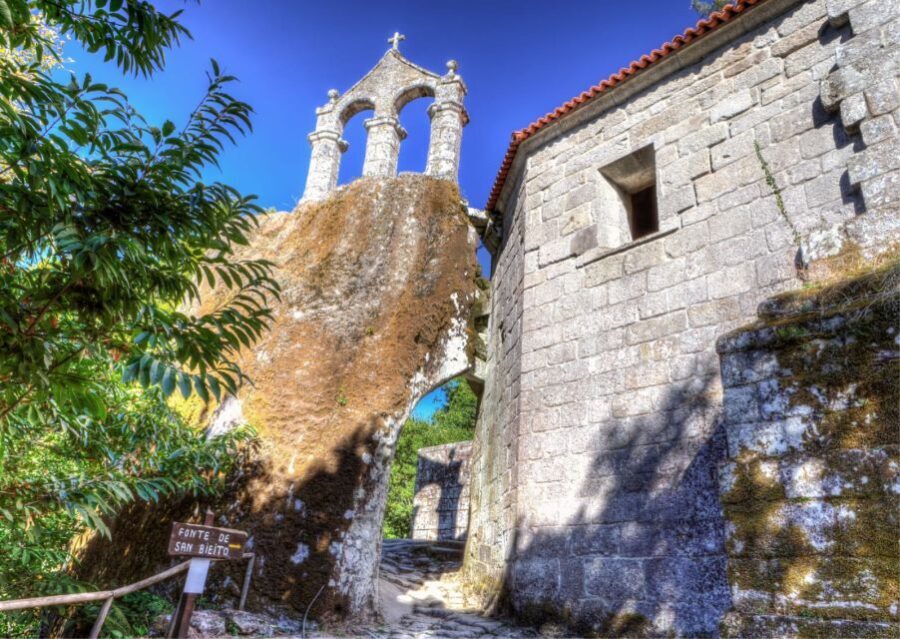 From Santiago: Ribeira Sacra History & Art Trip with Cruise - Analyzing the Value